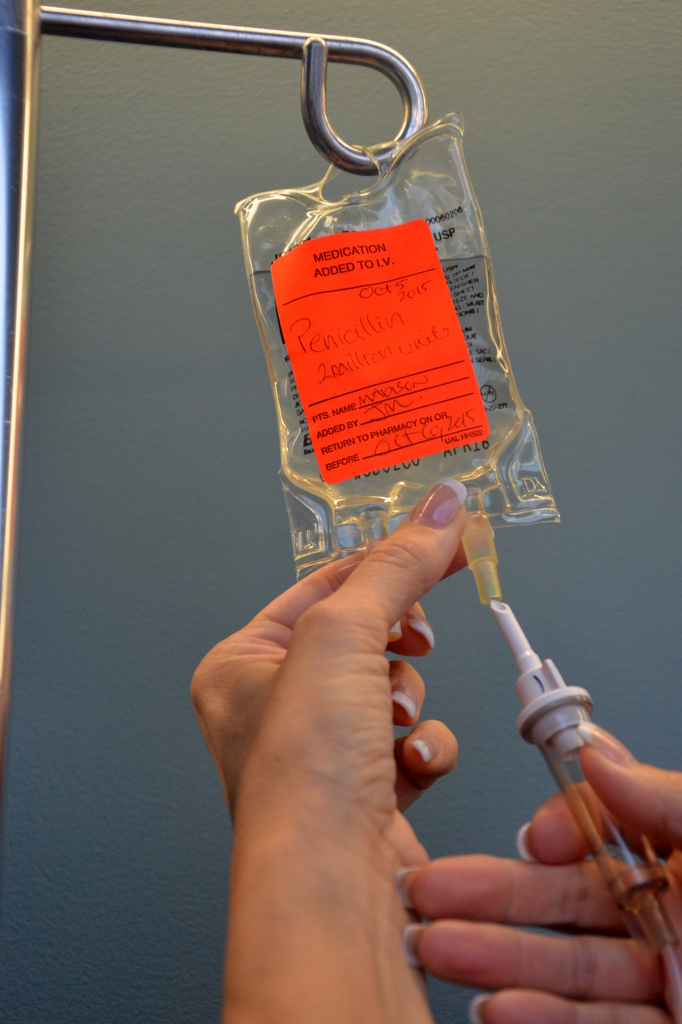 7.7 Administering IV Medication via Mini-Bag (Secondary Line) or ...